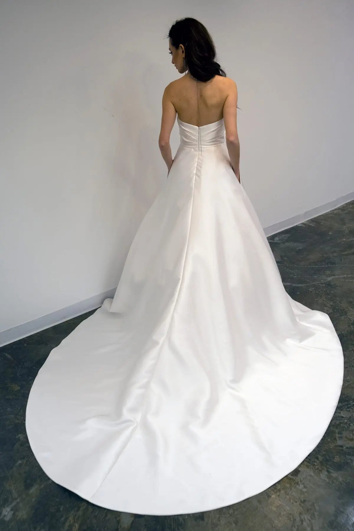 Blake Gown – Swan Bridal